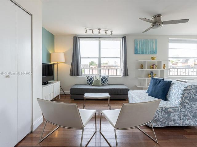 420 15th St, Unit 307, Miami Beach, FL 33139 | MLS #A11820