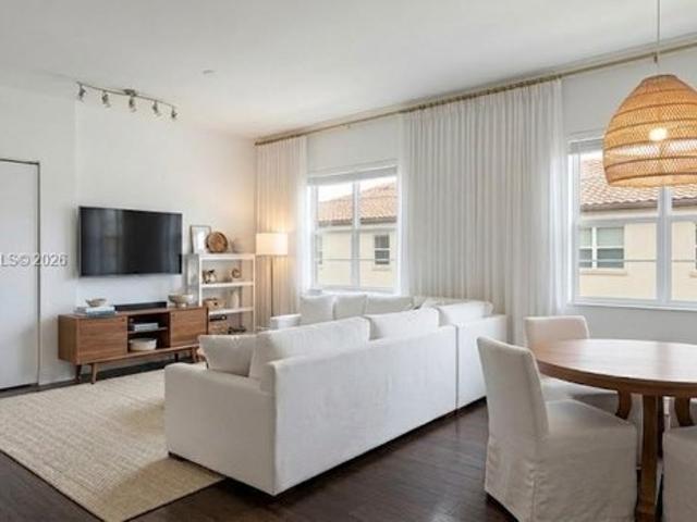 420 15th St Apt 307, Miami Beach, FL 33139