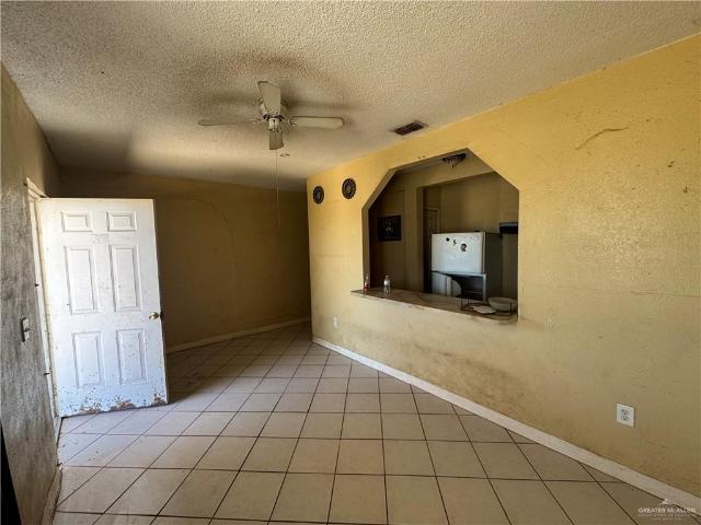 420 422 La Homa Road
