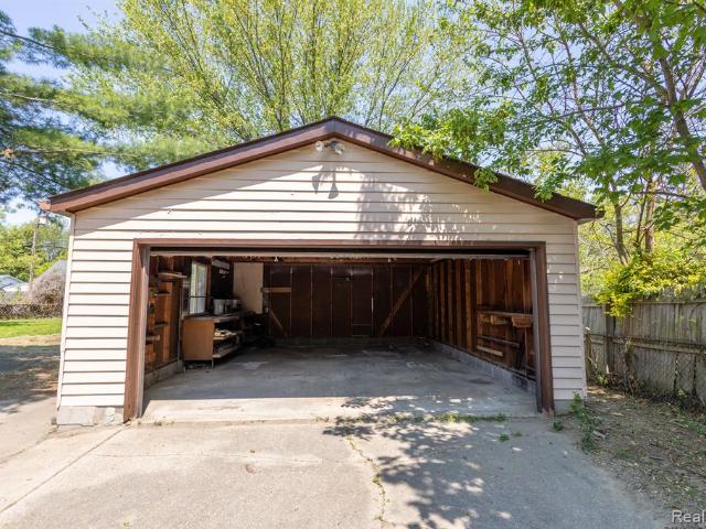 420 6TH Street