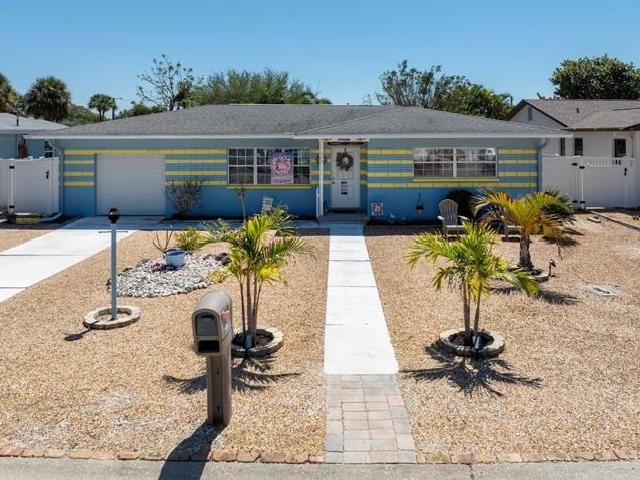 420 81st Ave, Saint Pete Beach, FL 33706