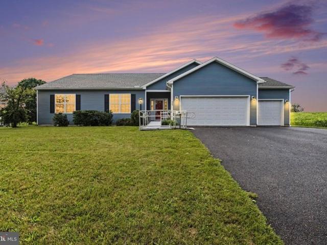 420 Cornman Rd, Carlisle, PA 17013