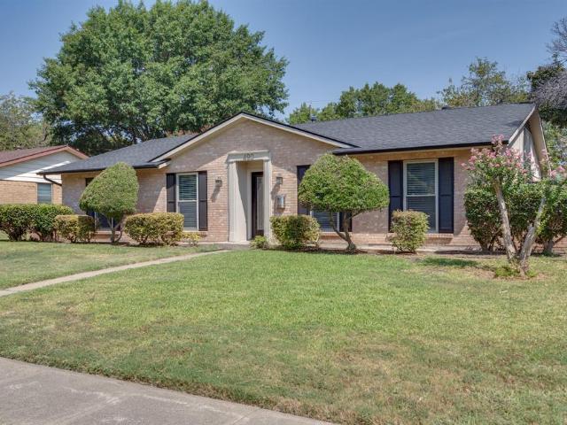420 Cambridge Dr, Richardson, TX 75080 | MLS #21242 | Compass
