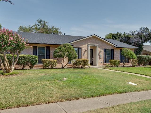 420 Cambridge Drive
