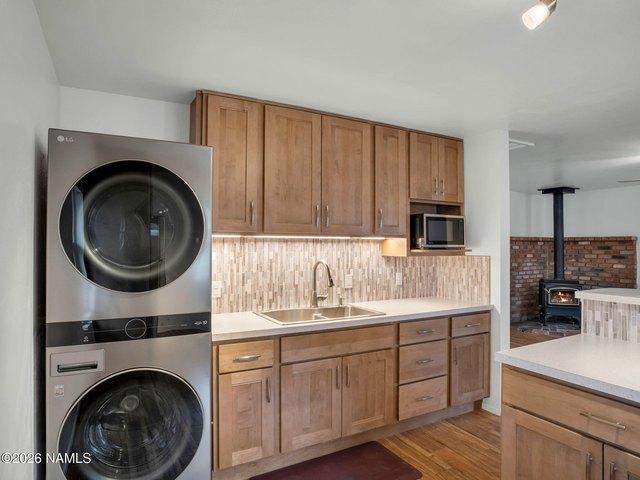 420 Cherokee, Flagstaff, AZ 86005