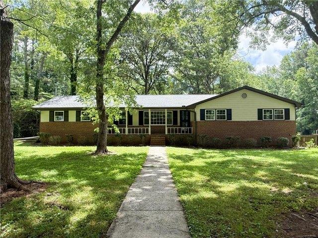 420 Creekview Ct NW, Marietta, GA 30064