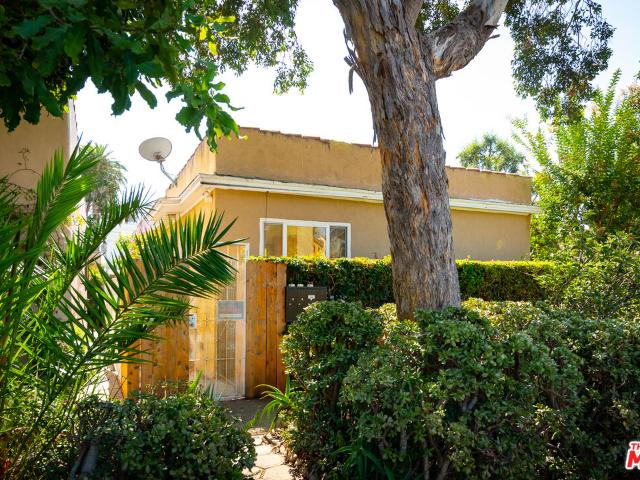 420 Altair Pl, Unit A, Venice, CA 90291 | MLS #26786 | Compass