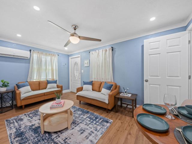 420 Avenida Alegre, Unit 3, West Palm Beach, FL 33405 | MLS #R11079