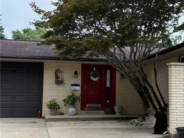 420 Bowman Ave, Tipp City, OH 45371