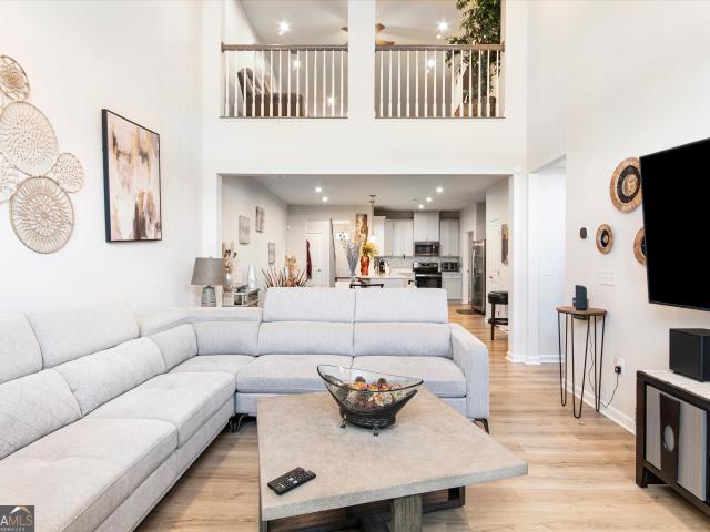 420 Bancroft Street