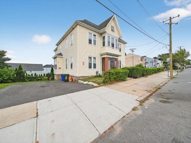 420 Bradford Ave, Fall River, MA 02721 | MLS #73465 | Compass