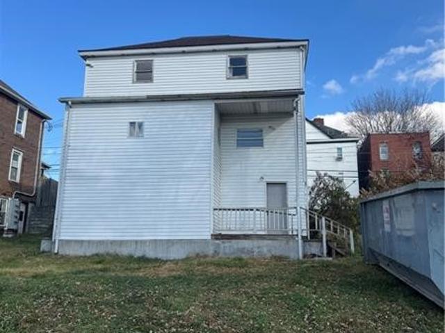 420 Brown St