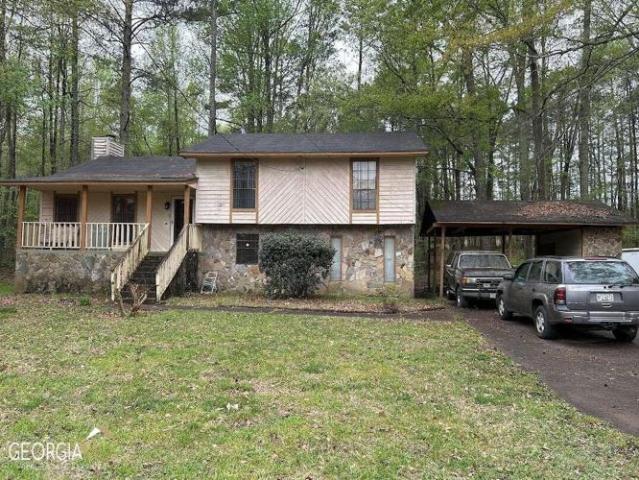420 Darry Ct, Fairburn, GA 30213