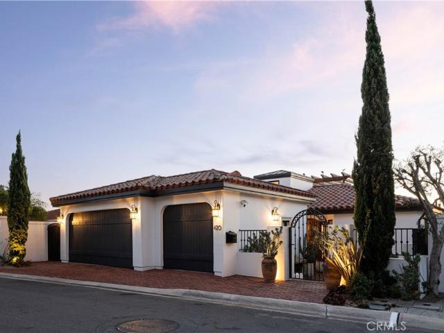 420 De Sola Ter, Corona del Mar, CA 92625 | MLS #NP26077 | Compass