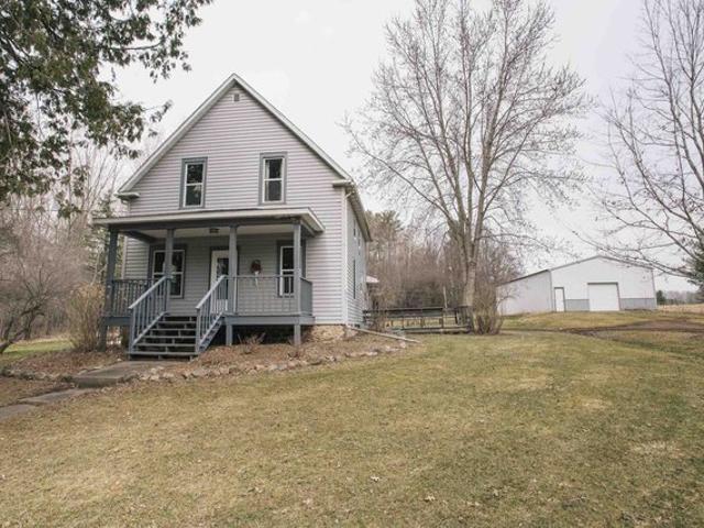 420 Depot St, Greenwood, WI 54437