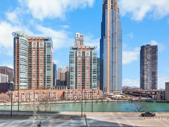 420 E Waterside Dr Unit 2303, Chicago, IL 60601