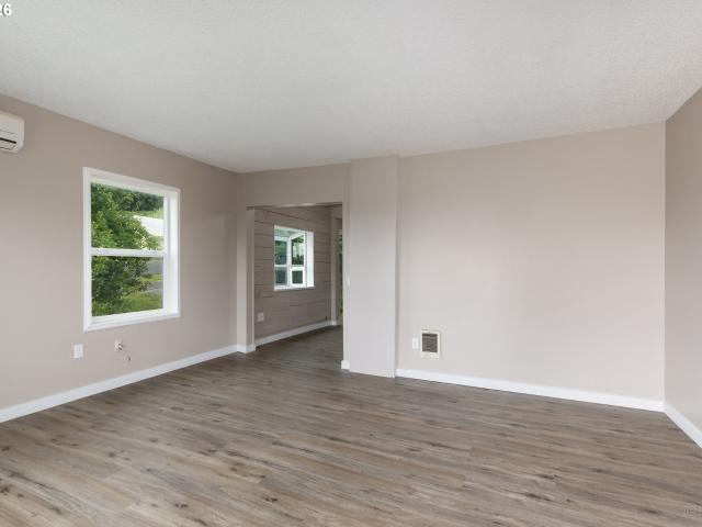 420 e d st