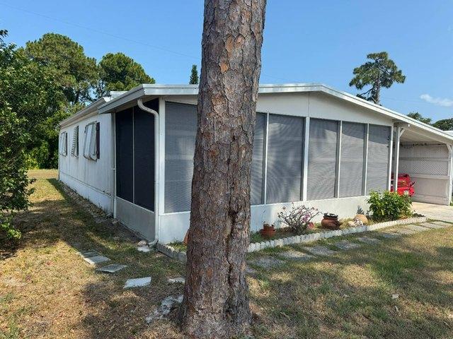 420 E Erie Dr, Fort Pierce, FL 34946