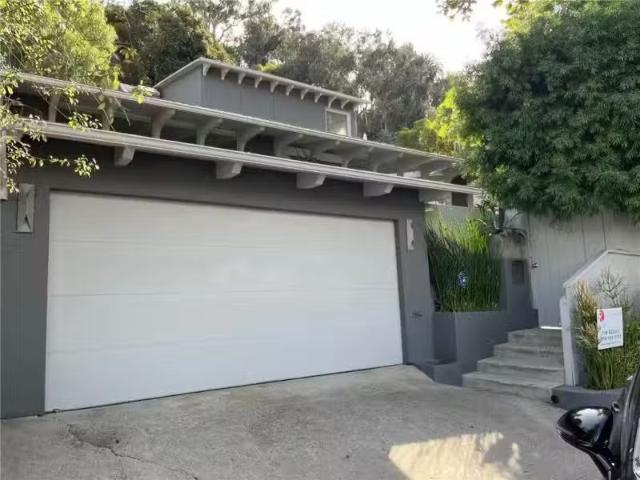 420 Entrada Drive, Santa Monica, CA 90402