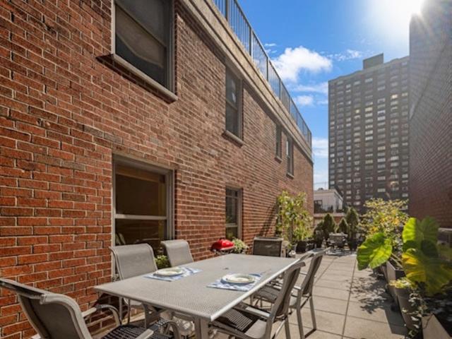 420 East 55th Street, New York, NY