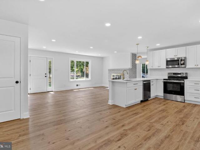 420 Edgemere Drive