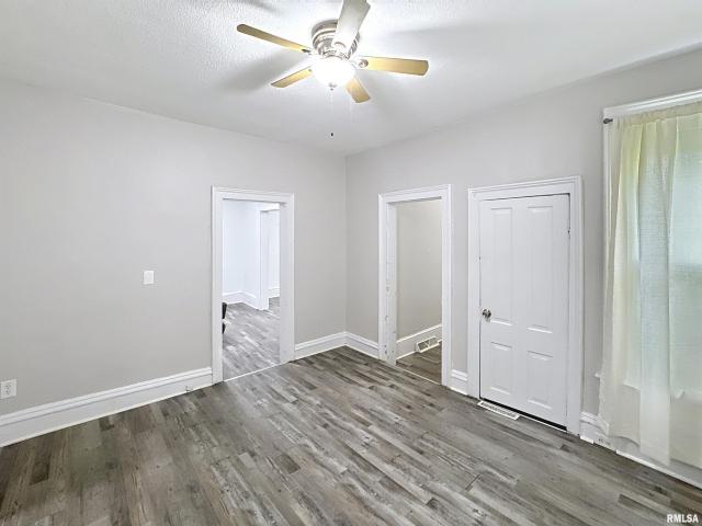 420 Kirkwood Blvd, Davenport, IA 52803 | Compass