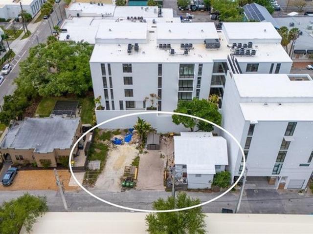 420 Kumquat Ct, Sarasota, FL 34236