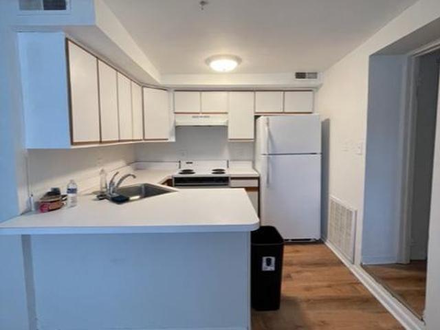 420 Hallowell Street # 1