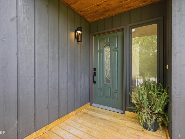 420 Heatherview Court
