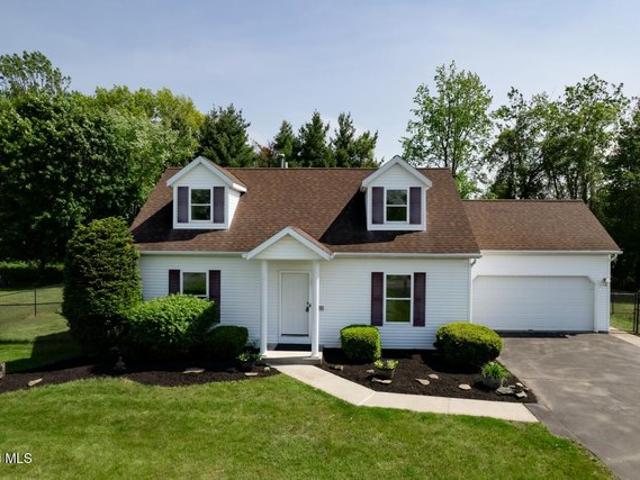 420 Helderview Dr, Guilderland, NY 12009