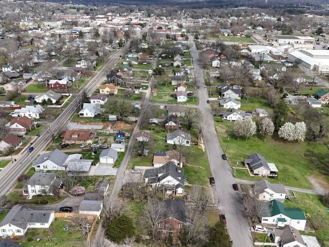 420 High St, Dickson, TN 37055 | Compass