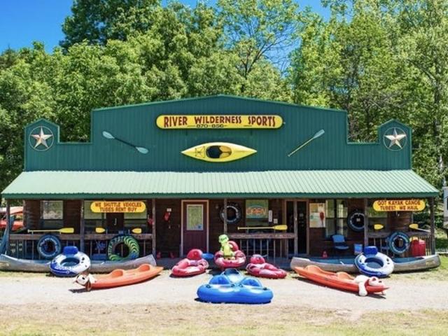 420 Highway 63 N, Hardy, AR 72542