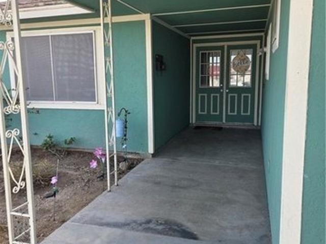 420 Huntly Rd, Las Vegas, NV 89145