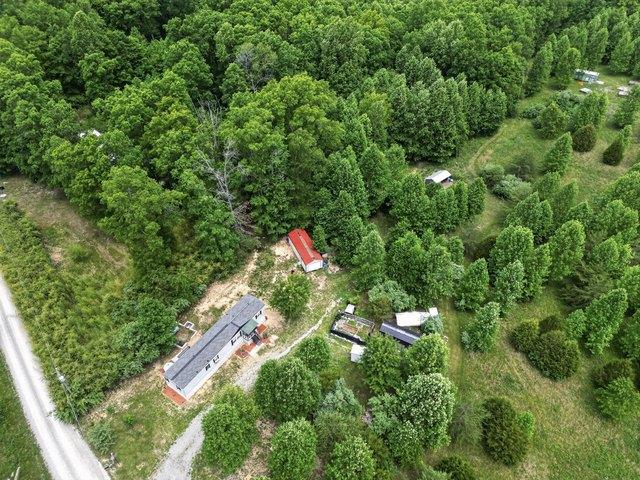 420 Oneida Ln, Wilder, TN 38589