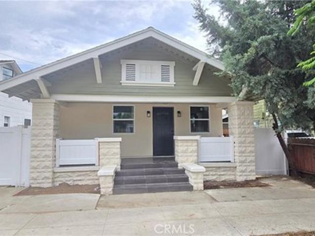 420 Olive Ave, Long Beach, CA 90802