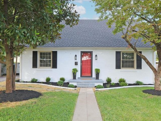 420 Longview Dr, Lexington, KY 40503