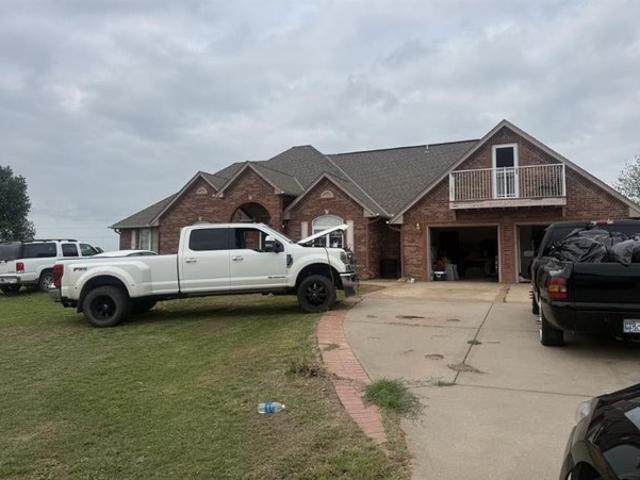 420 Living Springs Trl, Washington, OK 73093