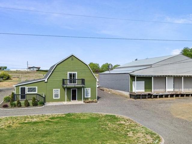 420 Mapleway Rd, Selah, WA 98942