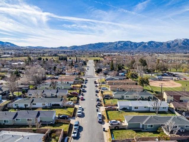 420 Maple St, Tehachapi, CA 93561