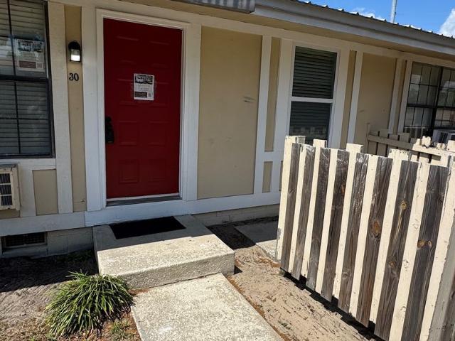 420 Mills Street, 1 bed, 1 full bath