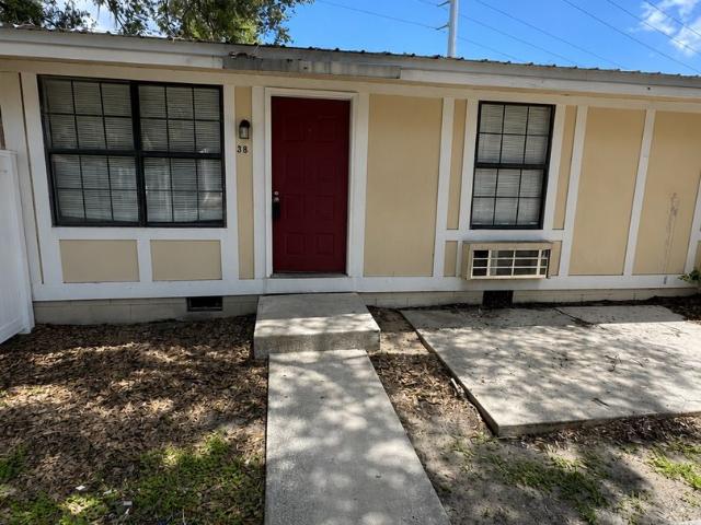 420 Mills Street, 2 beds, 1 full bath