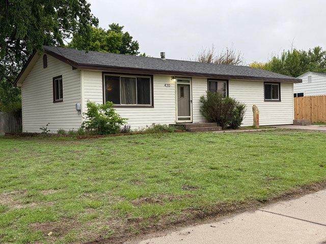 420 N Benton St, Saint Francis, KS 67756