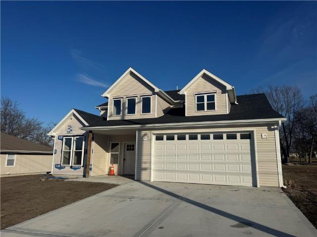 420 N Groat St, Cameron, MO 64429 | MLS #2607 | Compass