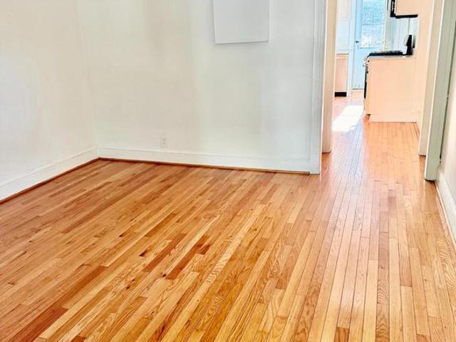 420 N Henry Street
