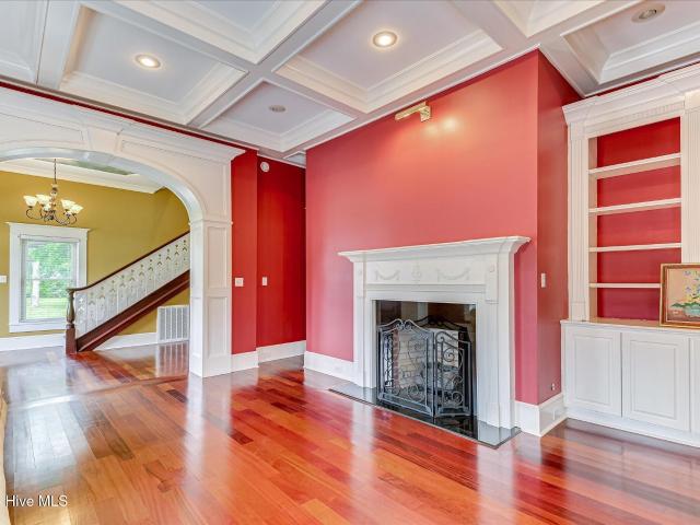 420 N Hicks Street