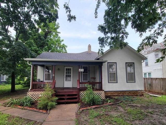 420 N Jefferson Ave, Wellington, KS 67152