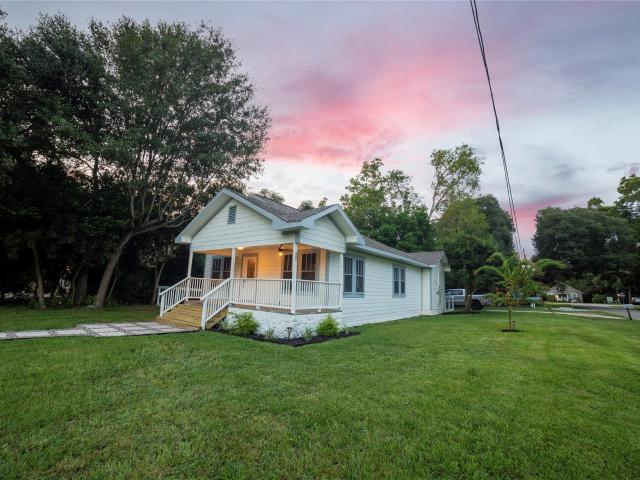 420 N Live Oak Street