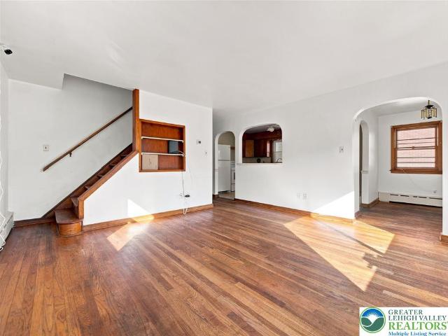 420 S 6th Street