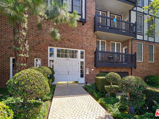 420 S Barrington Ave, Unit 102, Los Angeles, CA 90049 | MLS #26757