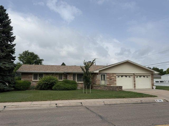 420 S Carr Ave, North Platte, NE 69101
